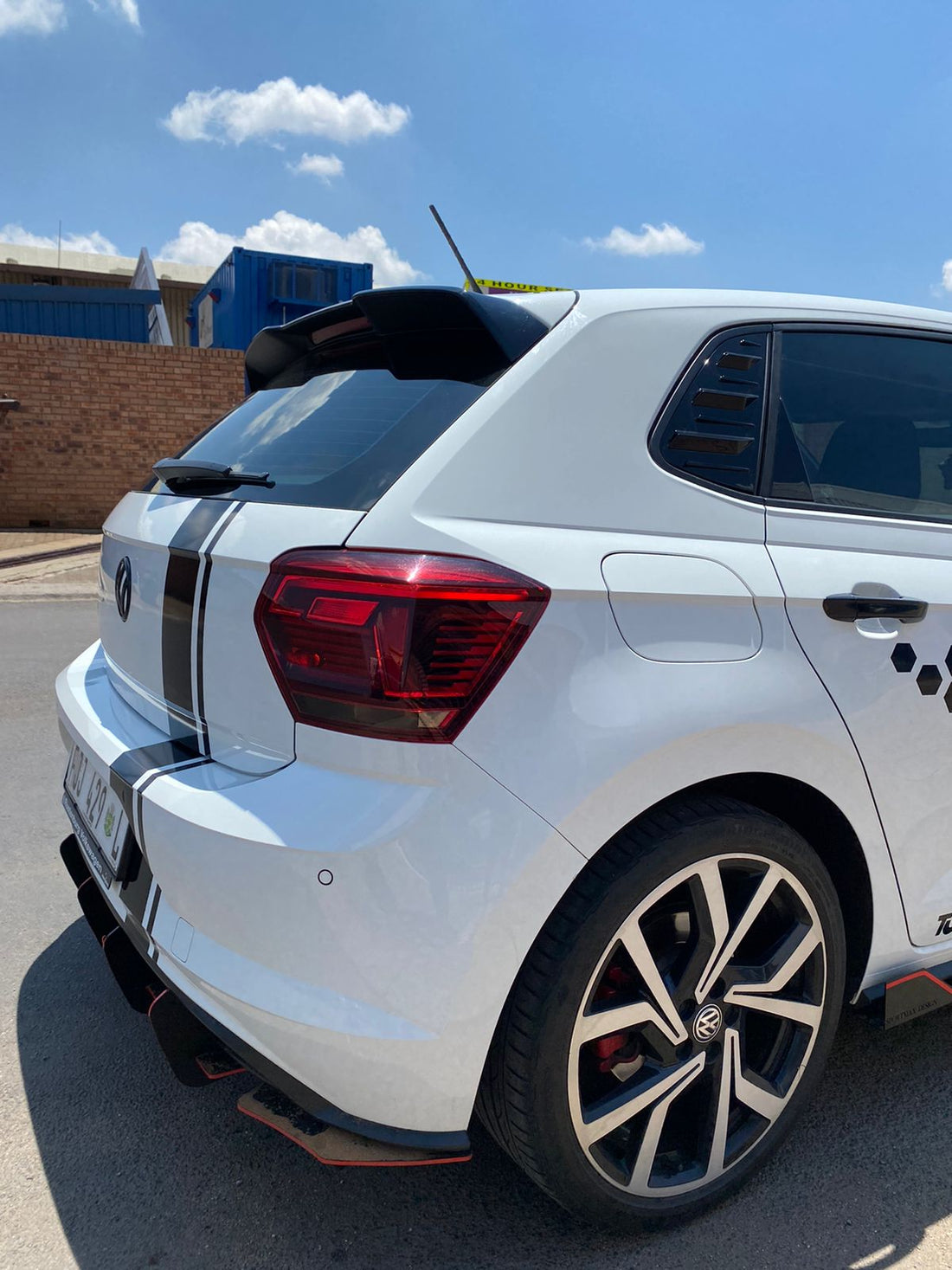 VW Polo AW TSI / R-Line Window Louvers – SPORTMAX DESIGN SA